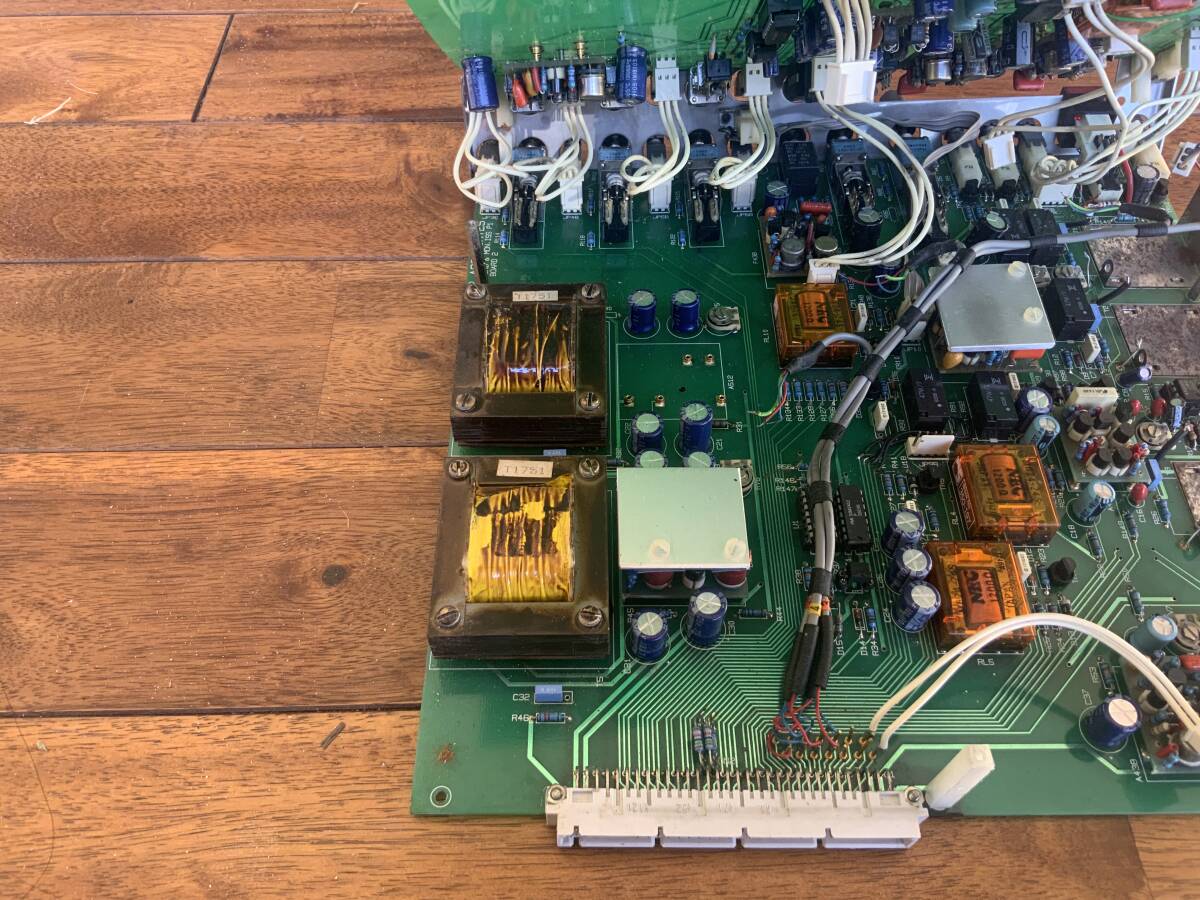 【中古】c5017 Neumann ノイマン BV33 BV-33 MC 昇圧トランスの落札情報詳細 - Yahoo!オークション落札価格検索 ...