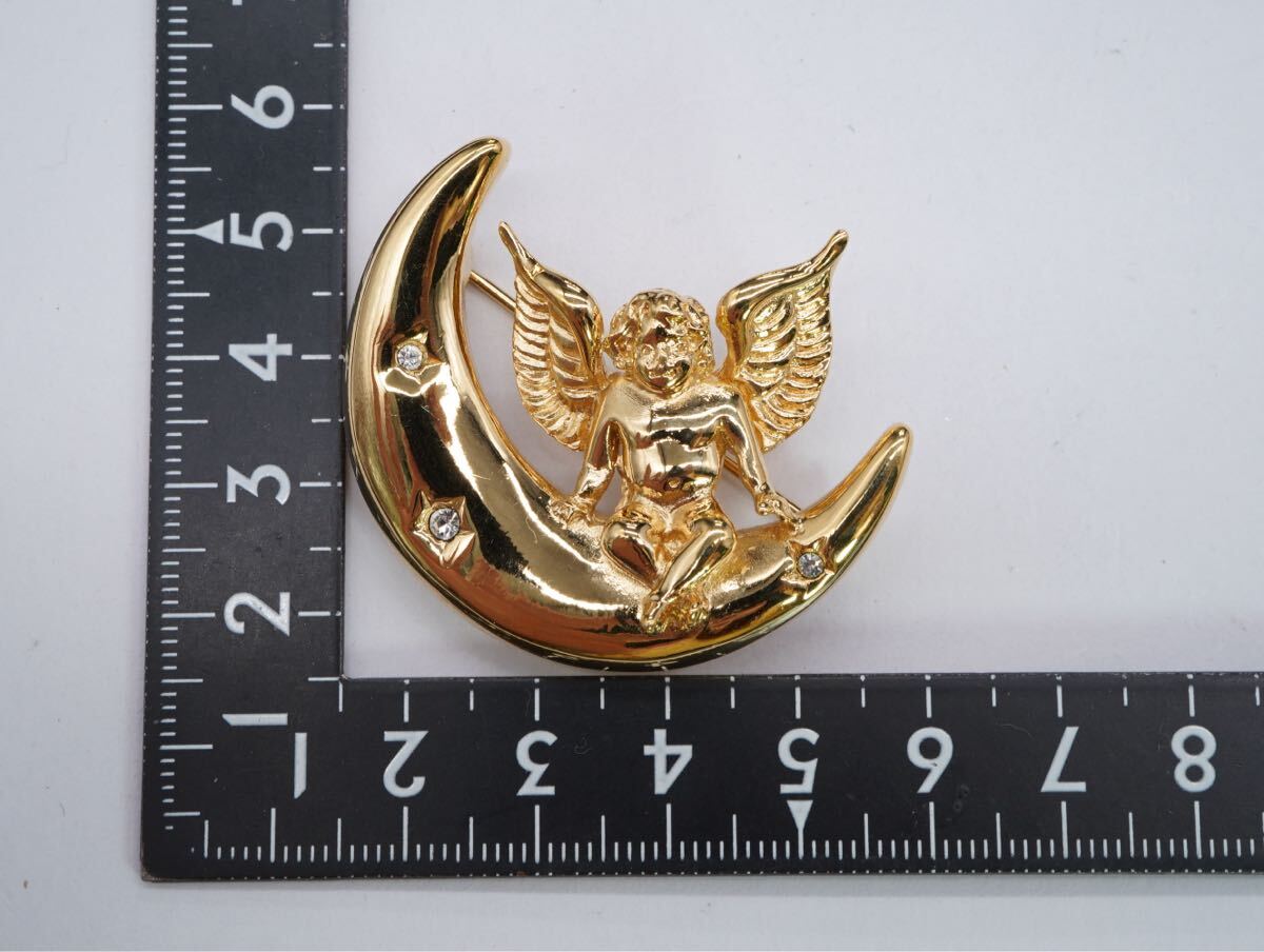 【目立った傷や汚れなし】【1098】GIVENCHY ジバンシー ジバンシィ ゴールドカラー ブローチ アクセサリー TIAの落札情報詳細 - Yahoo!オークション落札価格検索 オークフリー