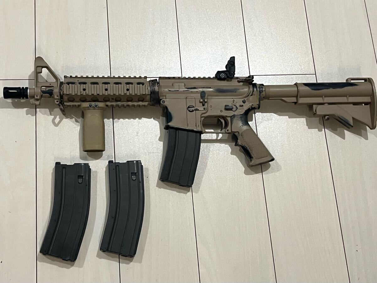 【やや傷や汚れあり】WA ガスブローバック M4A1 RIS SOPMOD CQB-R GBB 外装カスタム 塗装品 ガスガン M4カービン マシンガン マガジン3本付 ウエスタンアームズの ...