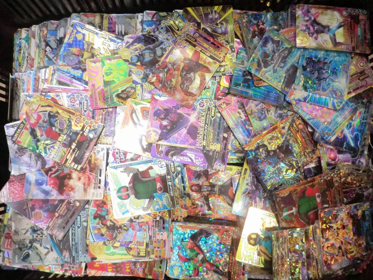 【全体的に状態が悪い】HK0586 ガンバライジング 大量まとめ売り 約34kg/LR約600枚 SR CP約500枚 トレカ ※現状渡しの落札情報詳細 - Yahoo!オークション落札価格 ...