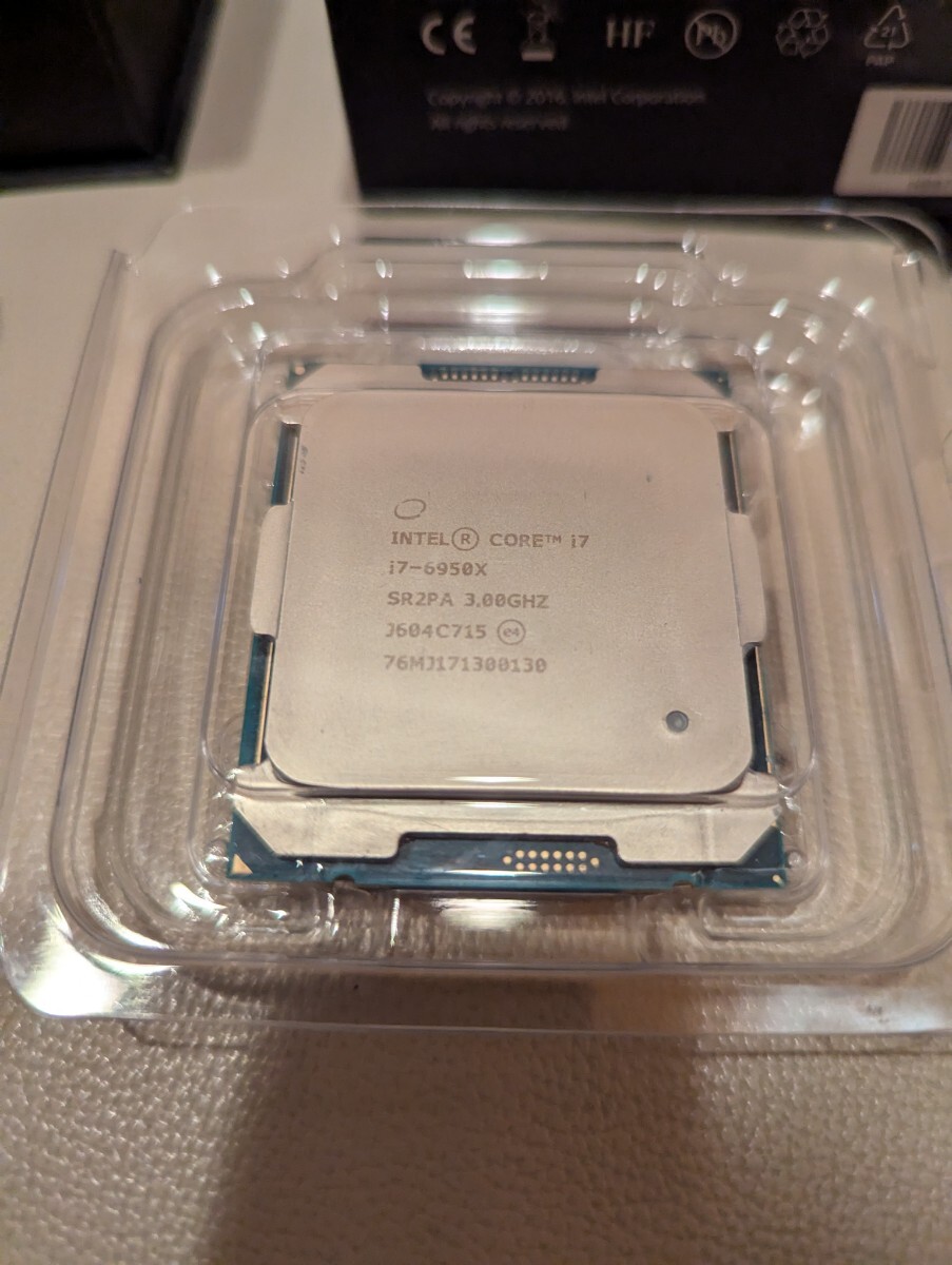 【目立った傷や汚れなし】CPU Intel Core i7 6950X Extreme Edition 3.0GHz 10コア20スレッド ...
