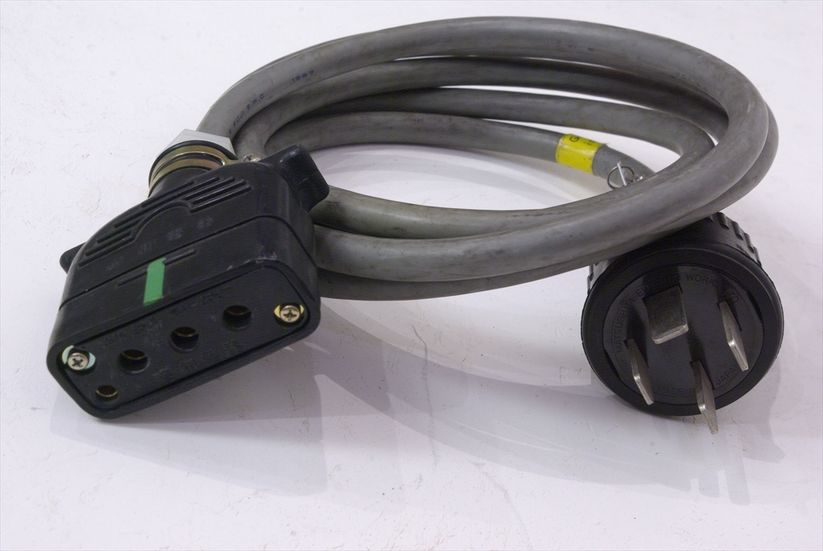 フォークリフト用 充電ケーブル3m 250V 30A 泰和電器 中古 コード の落札情報詳細 - Yahoo!オークション落札価格検索 オークフリー