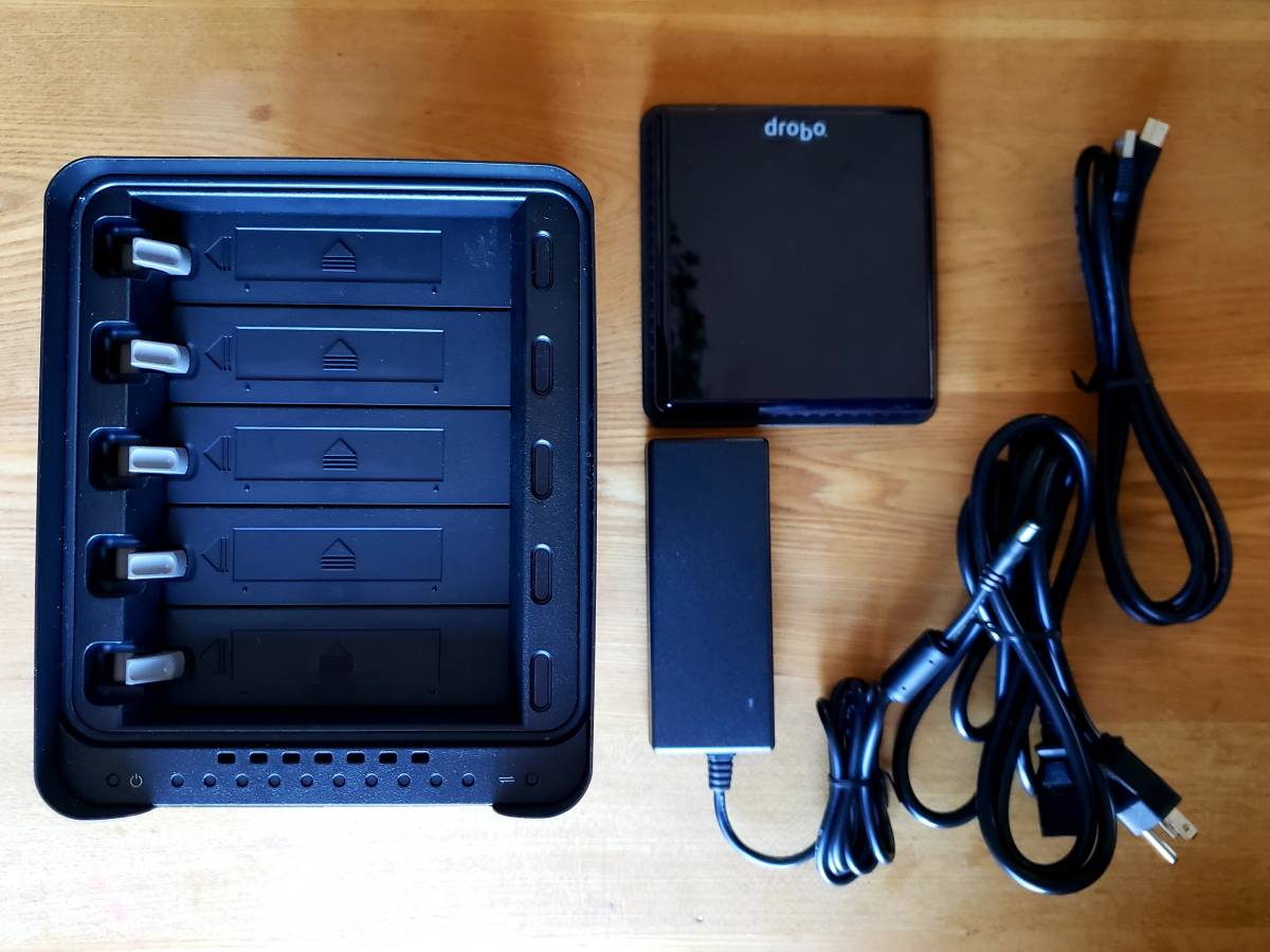 Drobo S3.0 (DRDR4-A) USB3.0/eSATA 外付けRAIDストレージシステムの落札情報詳細 - Yahoo ...