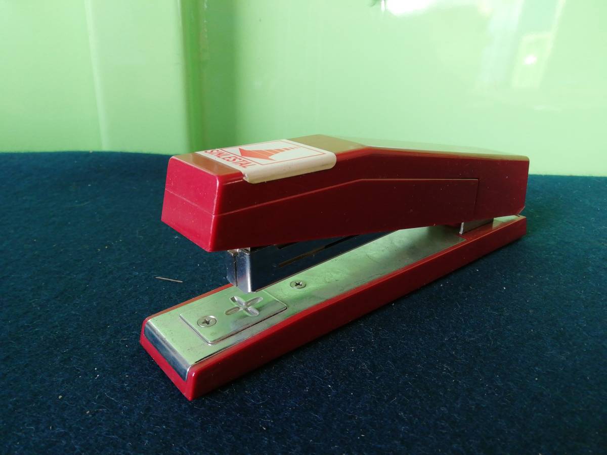 m/3 コンパクト ホッチキス 事務用品 赤 大きい 業務用 NS－3A の落札情報詳細 - Yahoo!オークション落札価格検索 オークフリー