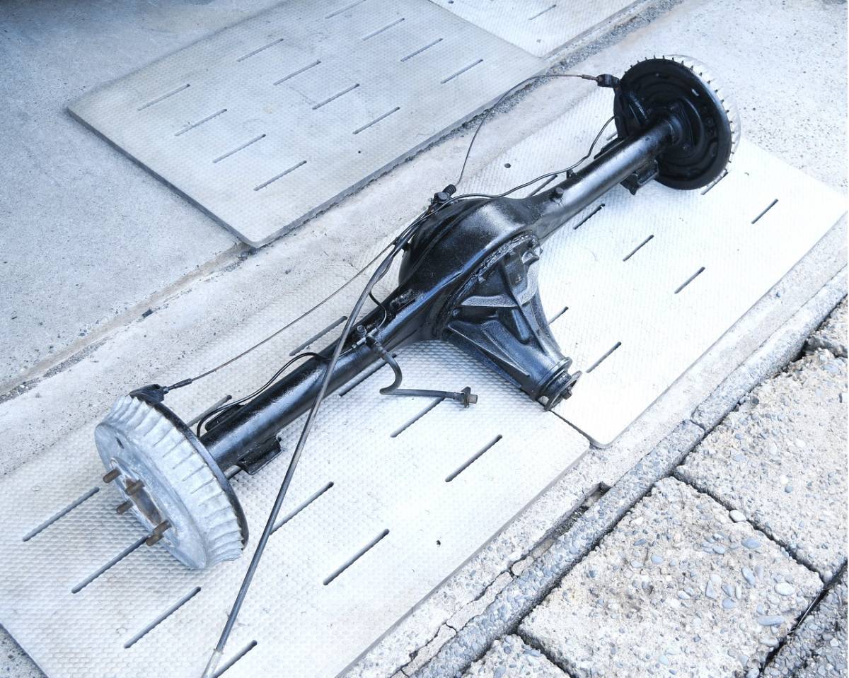 S54A プリンス スカイライン 純正 リア ホーシング デフ アルフィンドラム セット 旧車 昭和 S54B 引き取り可能(条件あり)の落札情報詳細 - Yahoo!オークション落札価格検索 ...