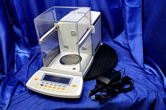 【中古】sartorius ザルトリウス ME5 上皿電子天秤 ミクロ・ウルトラミクロ天びん /天秤用プリンターYDP03－OCE 現状品 ...