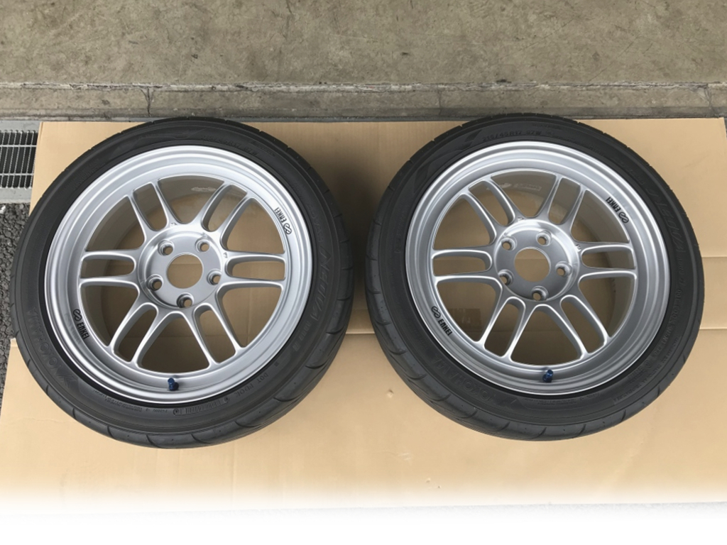 【目立った傷や汚れなし】ENKEI RPF1 17/7.5J+48 114.3/5H × ADVAN NEOVA AD08R 215/45R17 2018年製 中古 極美品 タイヤ9～9.5部 ...
