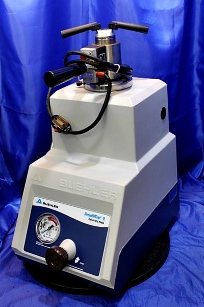 【やや傷や汚れあり】BUEHLER 自動埋込機 マウンティングプレス Simplimet 2 Automatic mounting press ...