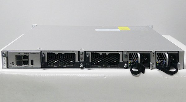 【やや傷や汚れあり】Cisco Nexus 5000 Series スイッチ Nexus 5548UP (N5K-C5548UP V01 ...
