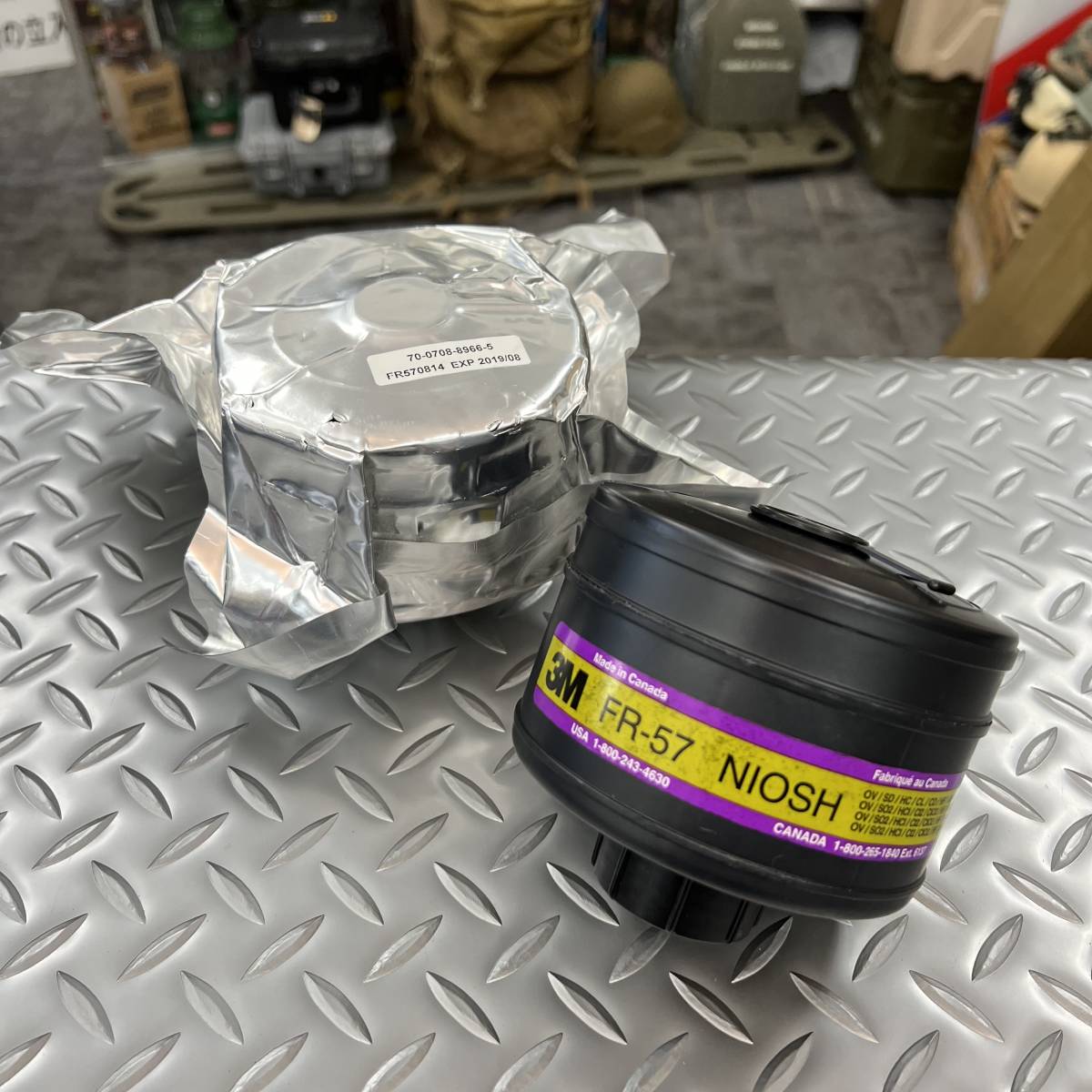 【未使用】米軍実物 3M FR-57/NIOSH HighEfficiencyCartridge ガスマスクキャニスター mcu avon ...
