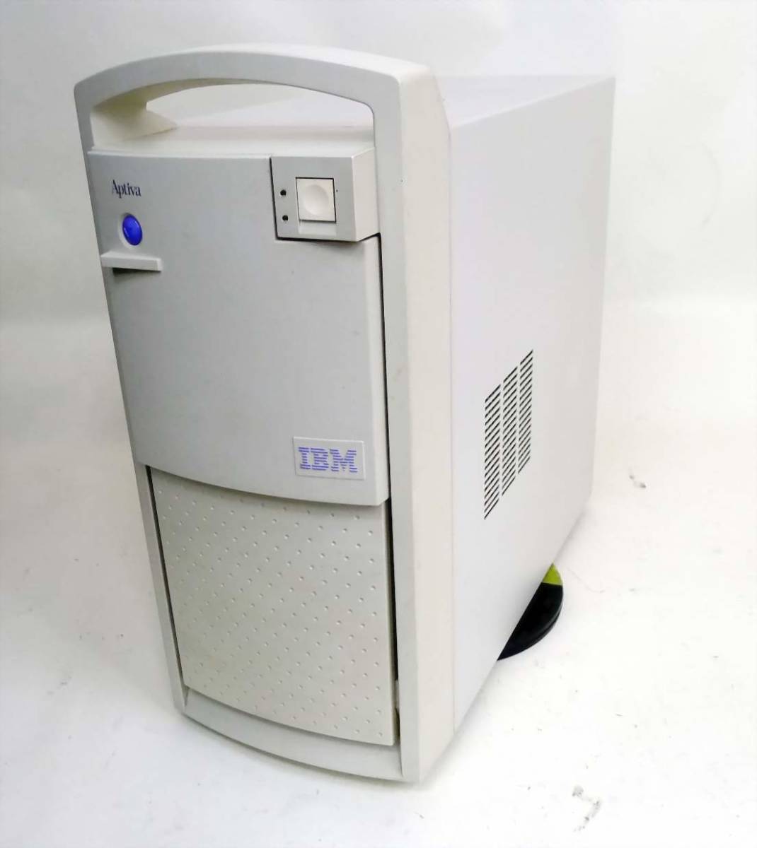 【傷や汚れあり】T9975dジャンク IBM Aptiva 2176-J33 Pentium 通電・出力のみ確認しましたの落札情報詳細 ...