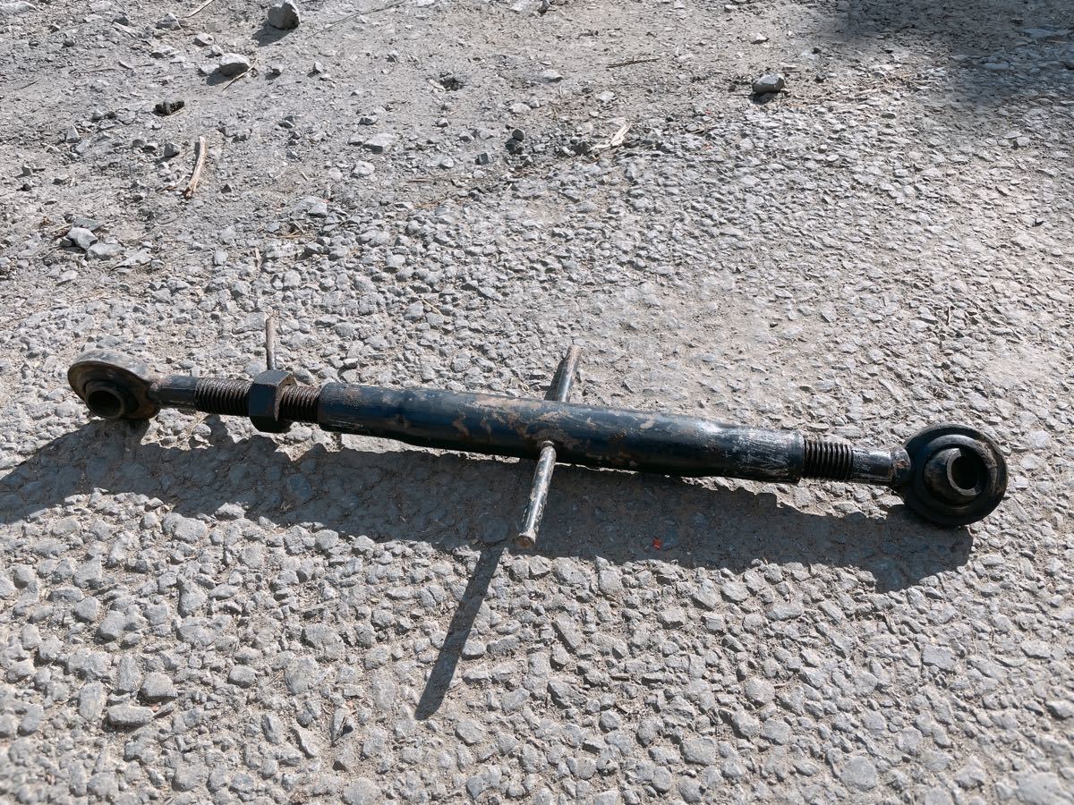 【やや傷や汚れあり】秋田 ④ トップリンク トラクター パーツ 490mm～720mm アタッチメント 部品 PTO 作業機 取付 接続 ...