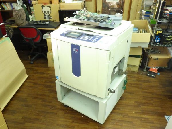 驚きのトータルカウンター43,806枚！！極上理想科学工業輪転機2色刷りRISOGRAPH ME625（取扱説明書/プリンタドライバ付） 宮城発 の落札情報詳細 - ヤフオク落札価格情報 オークフリー