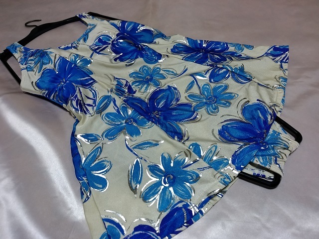 【目立った傷や汚れなし】77-2-1レオタード風銀箔調スカート水着/M(1/23)(⌒ ⌒） の落札情報詳細| ヤフオク落札価格情報 オークフリー