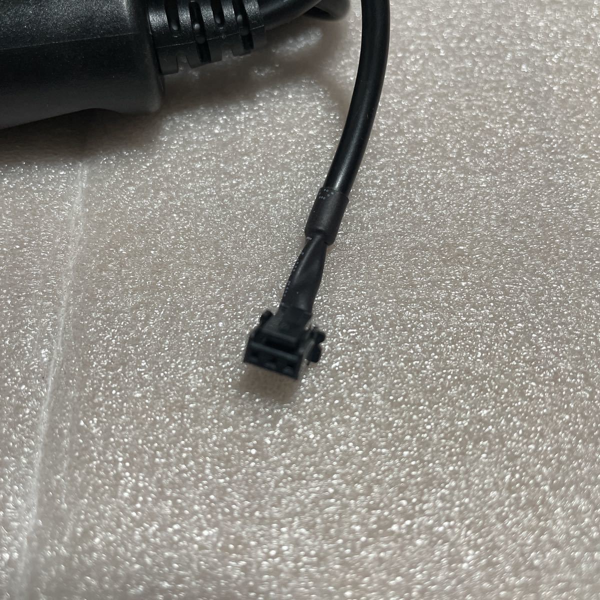 【未使用】新品 未使用 コムテック 正規品 ドラレコ用 電源コード 電源ケーブル シガープラグ シガーソケット HDROP-18 3ピンタイプの落札情報詳細 - ヤフオク落札価格情報 オークフリー