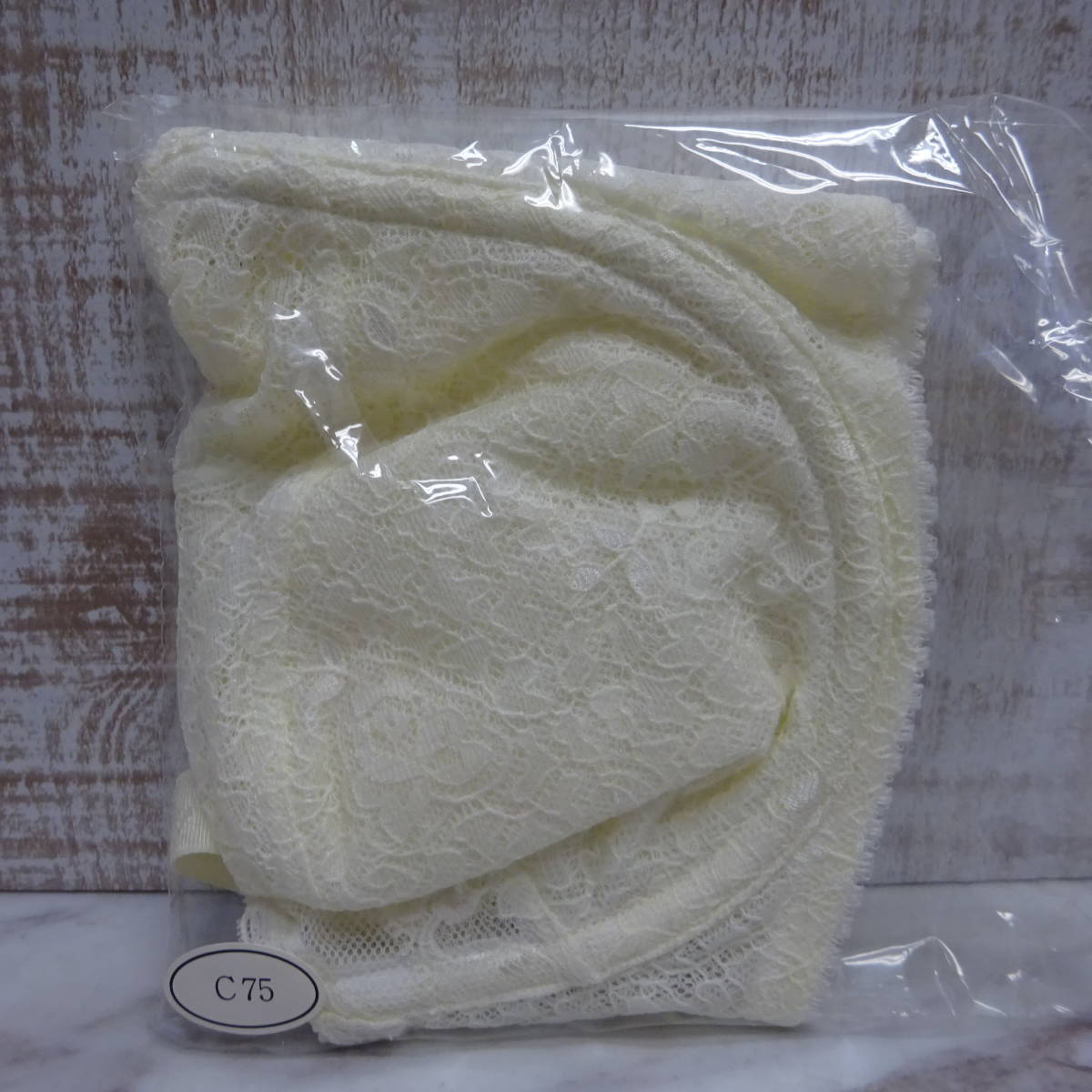 【未使用】新品未使用品 CHARLE | シャルレ ブラジャー C75 の落札情報詳細| ヤフオク落札価格情報 オークフリー