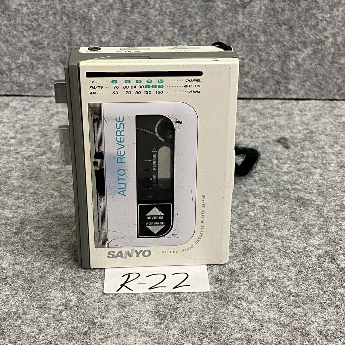 【やや傷や汚れあり】R-22 ジャンク品サンヨー「ステレオカセットプレーヤー JJ-F40」SANYO 三洋 検 ラジカセ ポータブルの落札 ...