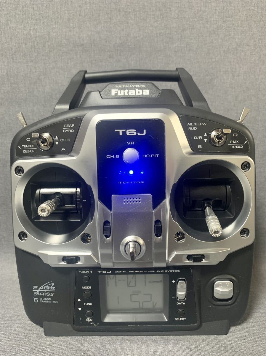 【やや傷や汚れあり】フタバ Futaba T6J 2.4Ghz S-FHSS/FHSS 送信機 ヘリコプター T/R Futaba R/C ...