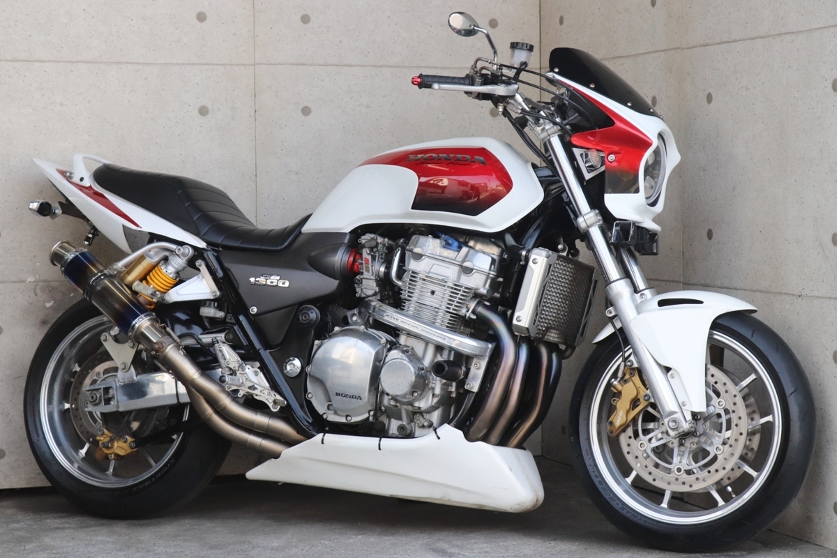 【目立った傷や汚れなし】横浜～ HONDA CB1300SF 赤白 平成12年式 SC40 ゲイルスピード FCR 豪華カスタム 好調の落札情報詳細 - Yahoo!オークション落札価格検索 ...