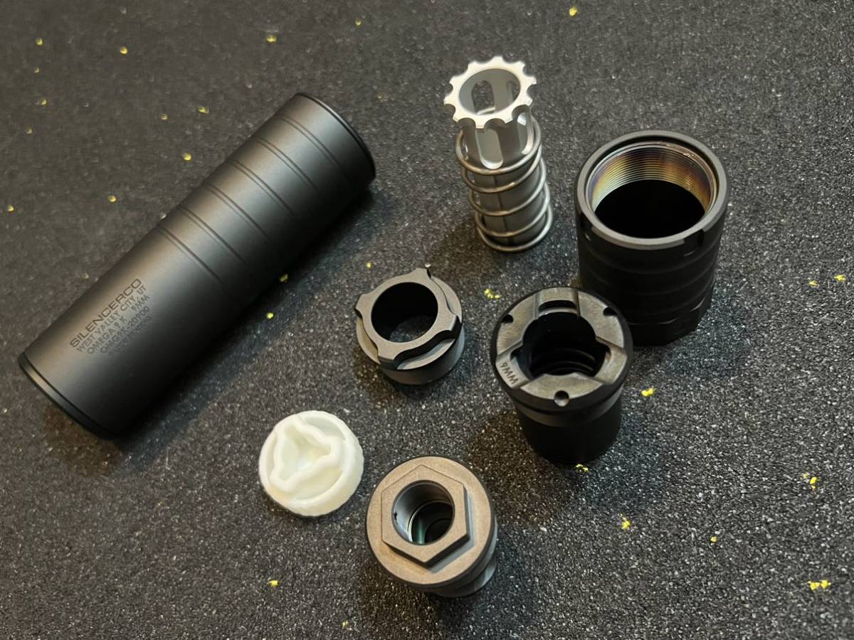 【未使用】新品 RGW SilencerCo Omega 9Kタイプ サイレンサー フルセット BK surefire サプレッサー mp5 ...