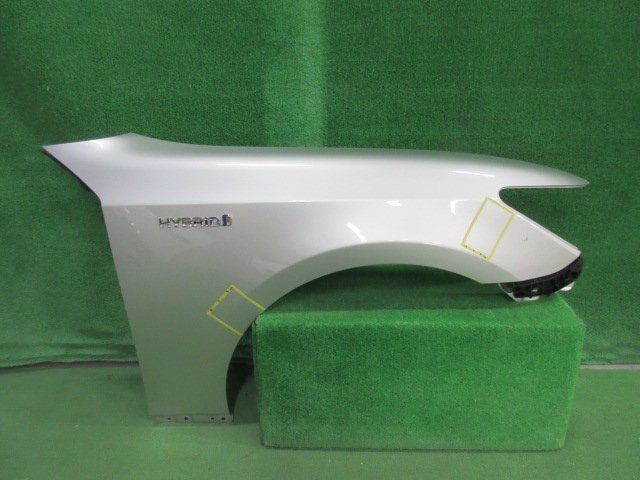 【やや傷や汚れあり】トヨタ Crown クラウン ロイヤル Grs210 Aws210 Ars210 右フェンダー 純正 921799の落札
