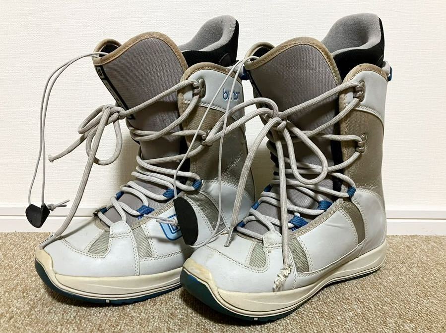 【やや傷や汚れあり】G276☆送料無料☆BURTON/バートン『WOMENS TRIBUTE トリビュート』25cm JPN:25 US:8 UK:6 EUR:40 スノーボードブーツ 現状品 ...