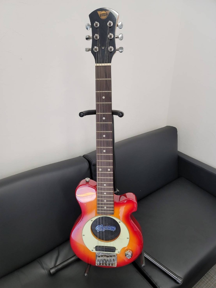 【傷や汚れあり】神101-70★ レア Pignose ピグノース PGG-100T トレモロユニット搭載 アーム付 アンプ内蔵 エレキギター ...