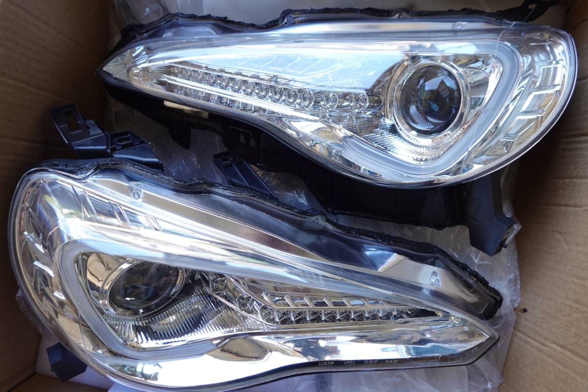 【やや傷や汚れあり】86 BRZ ZN6 ZC6 前期 HID 車用 クリスタルアイ CRYSTALEYE V3 LED ライトバーヘッドライト 流れるウインカー クローム 美品の落札情報詳細 ...