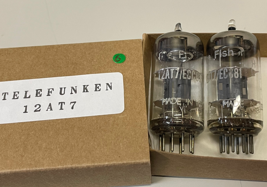 【やや傷や汚れあり】Telefunken 刻印マーク ECC81 12AT7 2本 その6の落札情報詳細 - ヤフオク落札価格検索 オークフリー