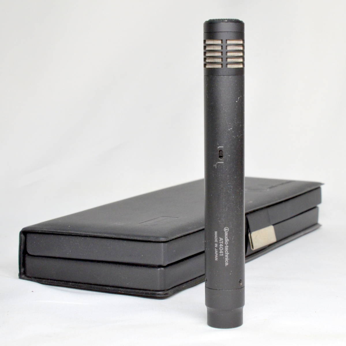 【やや傷や汚れあり】【A】audio technica AT4041 オーディオテクニカ コンデンサーマイク マイクケース付属 ホルダー無しの ...