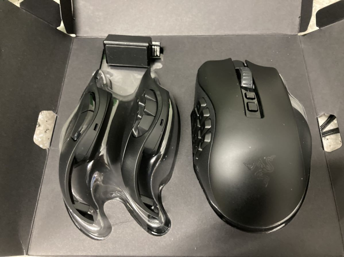 【やや傷や汚れあり】AZ-117.Razer レイザー Naga V2 Pro ゲーミングマウス ワイヤレス 無線最大19+1ボタン多ボタン ...