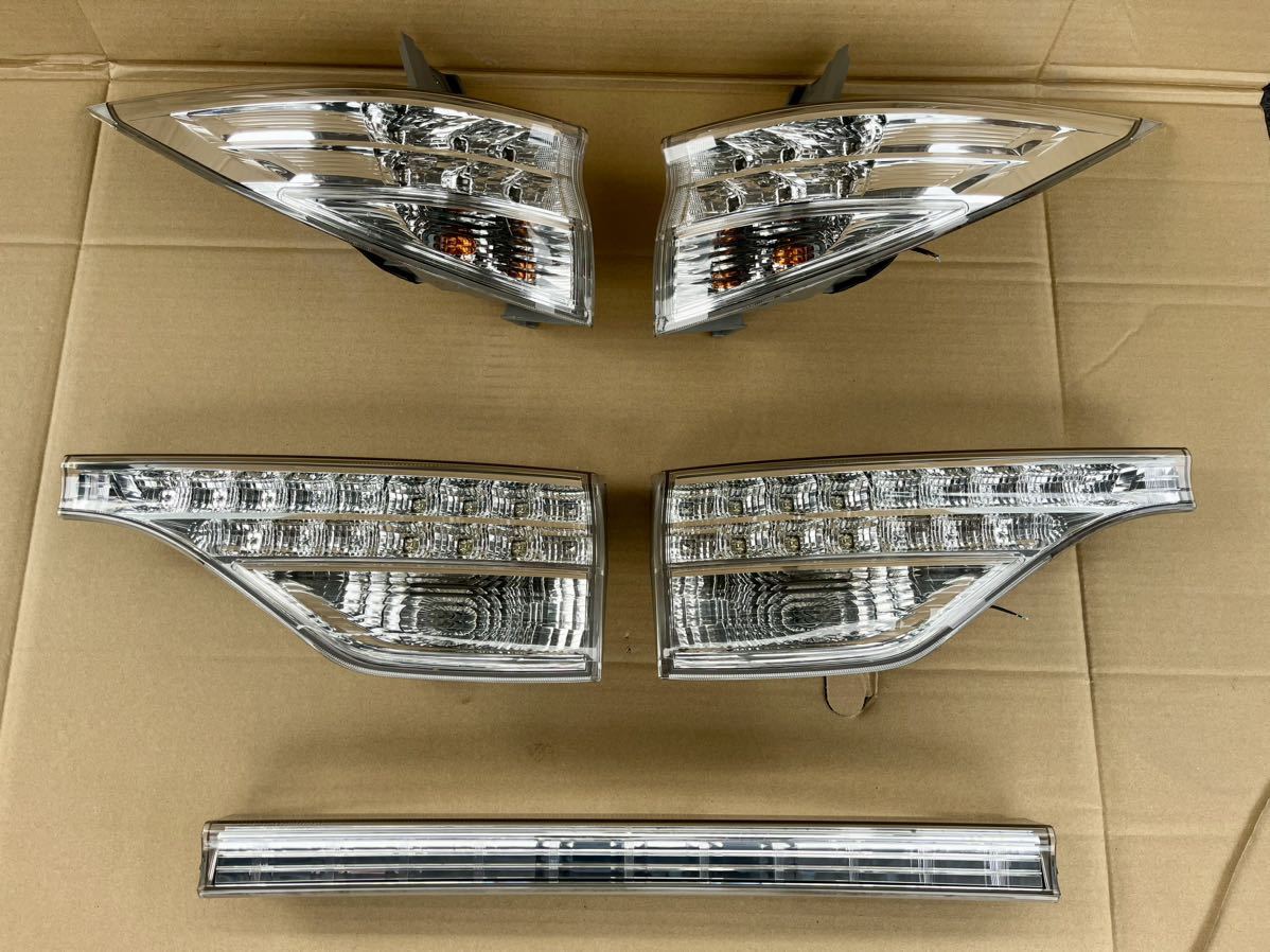 【やや傷や汚れあり】中古トヨタエスティマdba Acr55w 純正テールライト テールランプ 左右セット Acr50w Ahr20w