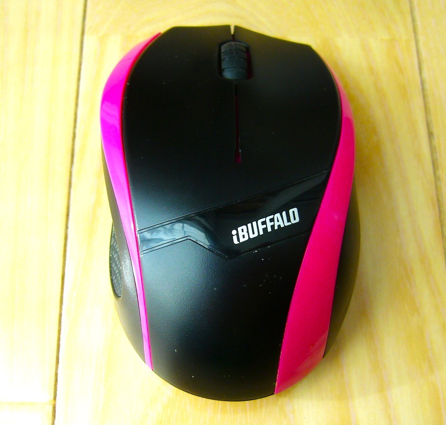 【目立った傷や汚れなし】美品 完動品 入手困難 iBUFFALO バッファロー ワイヤレス マウス ピンク BSMBW08 PK 無線 2 ...