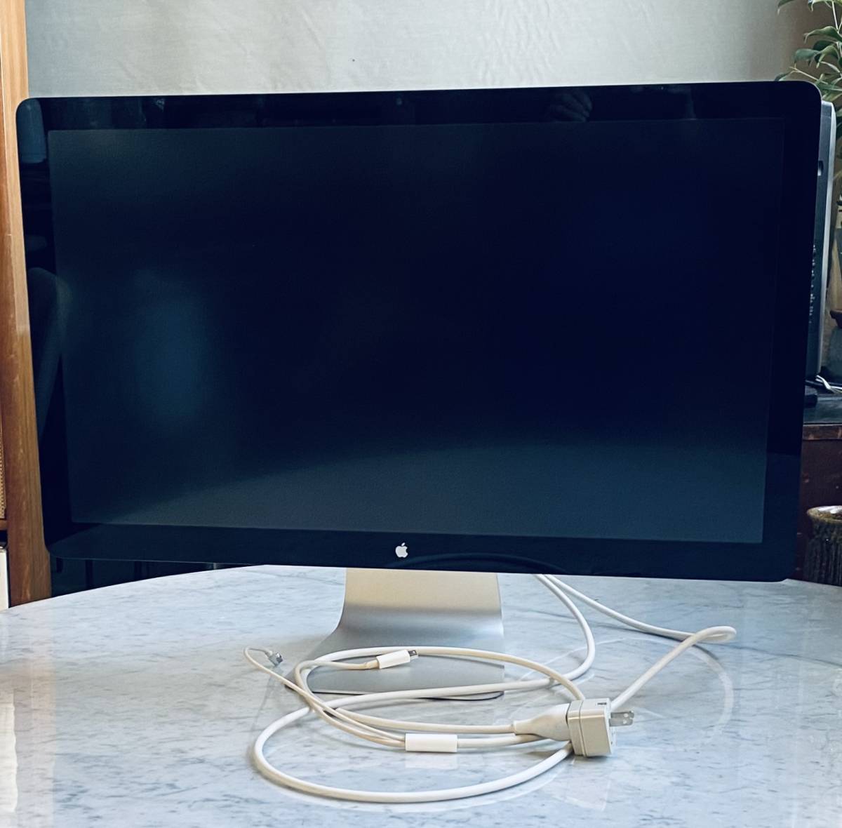 【やや傷や汚れあり】Apple Thunderbolt Display 27インチ【MC914LL/A】液晶ディスプレイ 中古の落札情報詳細 - ヤフオク落札価格検索 オークフリー