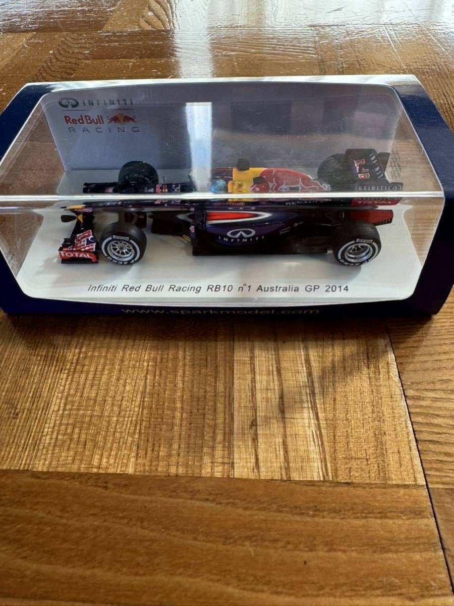 【目立った傷や汚れなし】1円〜 スパーク 1/43 Infiniti Red Bull Racing RB10 ＃1 Australia GP ...
