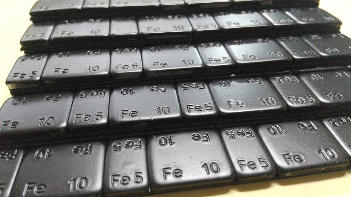 【未使用】 3kg送料込み1,970円 5g10g刻み 60g X 50本 3kg 貼り付け 薄型 バランスウエイト ブラック 黒 の落札情報詳細 - Yahoo!オークション落札価格検索 ...