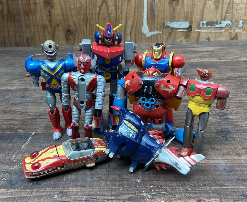 【全体的に状態が悪い】S-201 1円～ コンバトラーⅤ 電人ザボーガー テッカマンなど 超合金ロボットまとめて レトロ 昭和のおもちゃ フィギュア ジャンクの落札情報詳細 - Yahoo ...