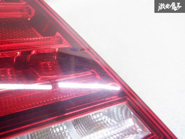 【やや傷や汚れあり】【点灯OK！】メルセデスベンツ純正 W212 Eクラス 後期 LED テール テールランプ テールライト 左 左側 ...
