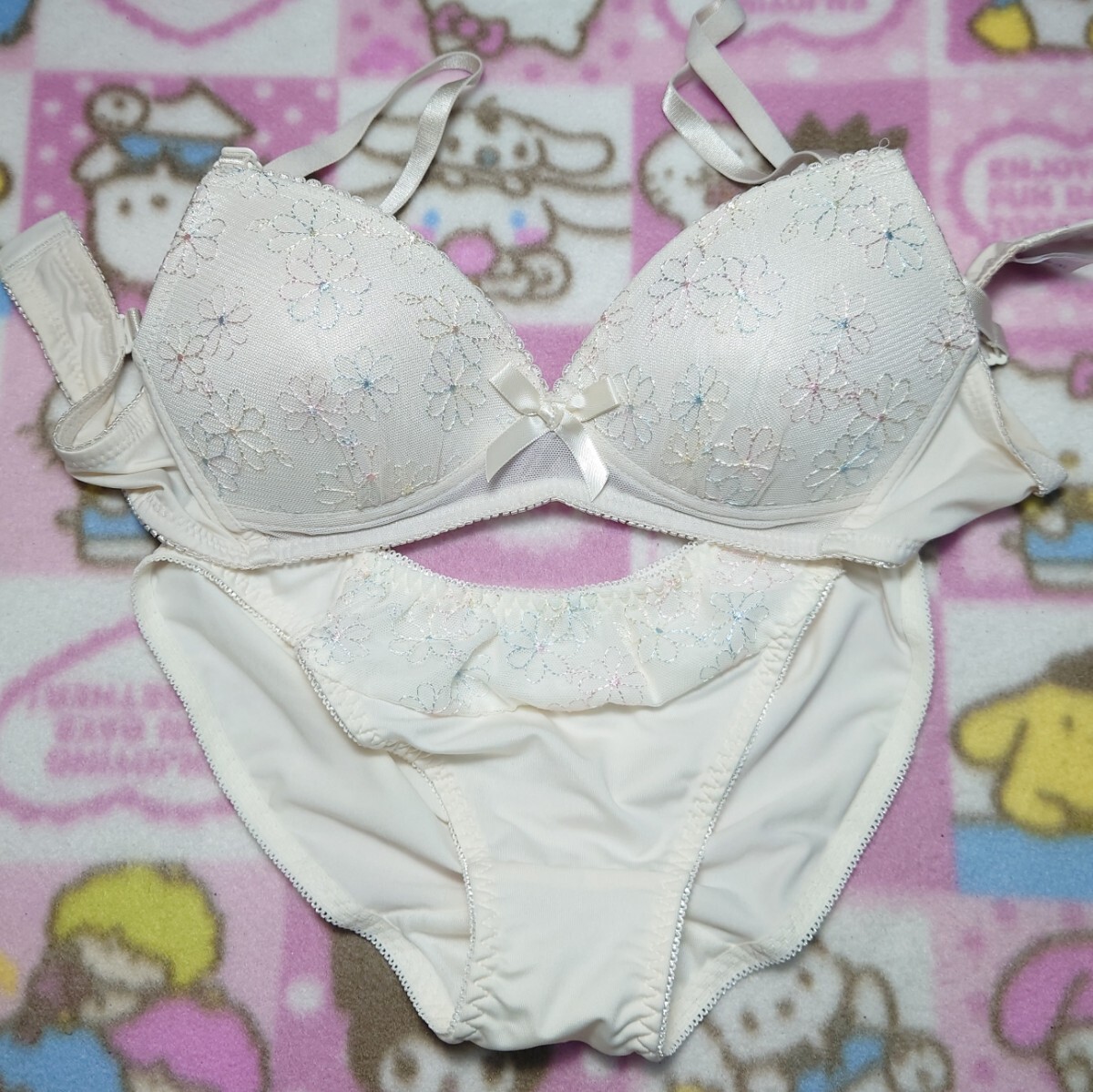 【未使用】No.473 対象:女子中学生～ スクール/部活/普段使い 可愛い小柄女子系ブラ&ショーツ S(AB65相当)/S ホツレ他ジャンク/NCNR の落札情報詳細 - Yahoo ...