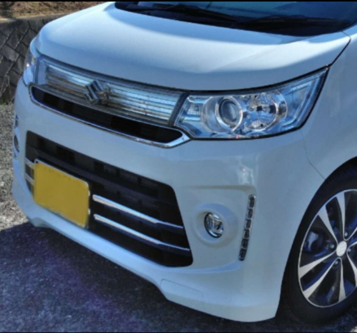 【未使用】送料無料 新品未使用 スズキ MH34S MH44S 後期 ワゴンR スティングレー ステンレスモール フロントバンパーグリル ...