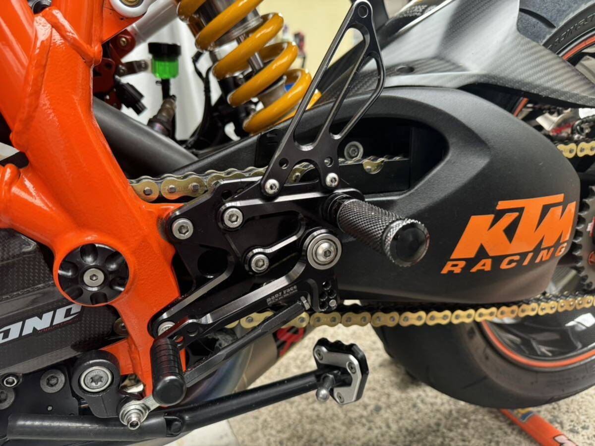 【目立った傷や汚れなし】KTM1290スーパーデュークR ベビーフェイス バックステップ KTM 1290 SUPER DUKE R 2014 ...
