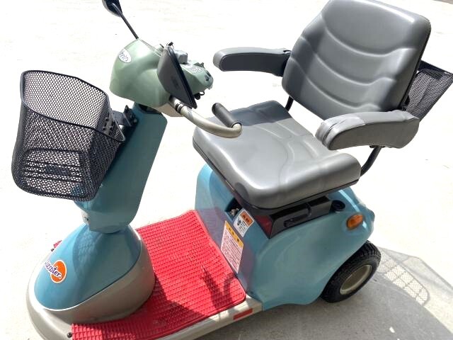 【やや傷や汚れあり】中古実働品 福岡発 セニアカー 電動シニアカー 電動車椅子 クボタEV21 ラクータースマイルの落札情報詳細 ...