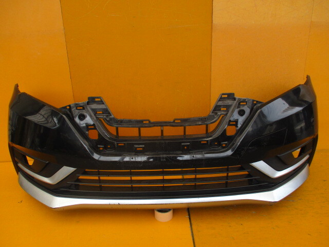 【傷や汚れあり】エクストレイル(NT32/HT32/HNT32/T32系)モードプレミア後期 純正フロントバンパー ブラック 62012 ...