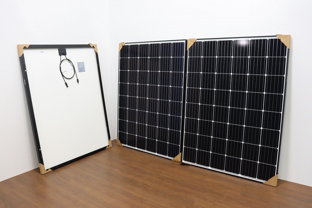 【未使用】【引取限定】新品 J8051 LOOOP/ループ 太陽電池モジュール 太陽光パネル 3枚セット 総ワット数750W LP-250M-48H-002の落札情報詳細 - Yahoo ...