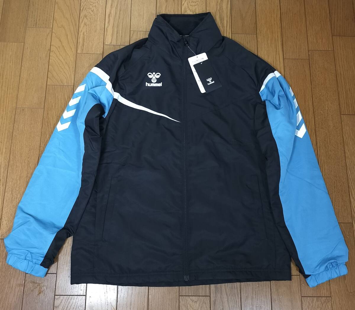 【未使用】(物93) 定価10,120円 新品 ヒュンメル 中綿 冬用 ウィンドジャケット ウィンドブレーカー HAW2116 ブラック・ブルー メンズLの落札情報詳細 - Yahoo ...