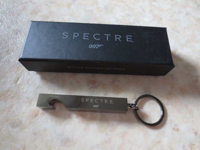 【未使用】007ジェームズボンド・スペクターボトルオープナー・キーリング★ボンドカーアストンマーチンDB11・SPECTRE・ヴァンキッシュ ...