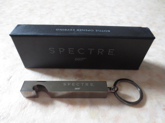 【未使用】007ジェームズボンド・スペクターボトルオープナー・キーリング★ボンドカーアストンマーチンDB11・SPECTRE・ヴァンキッシュ ...