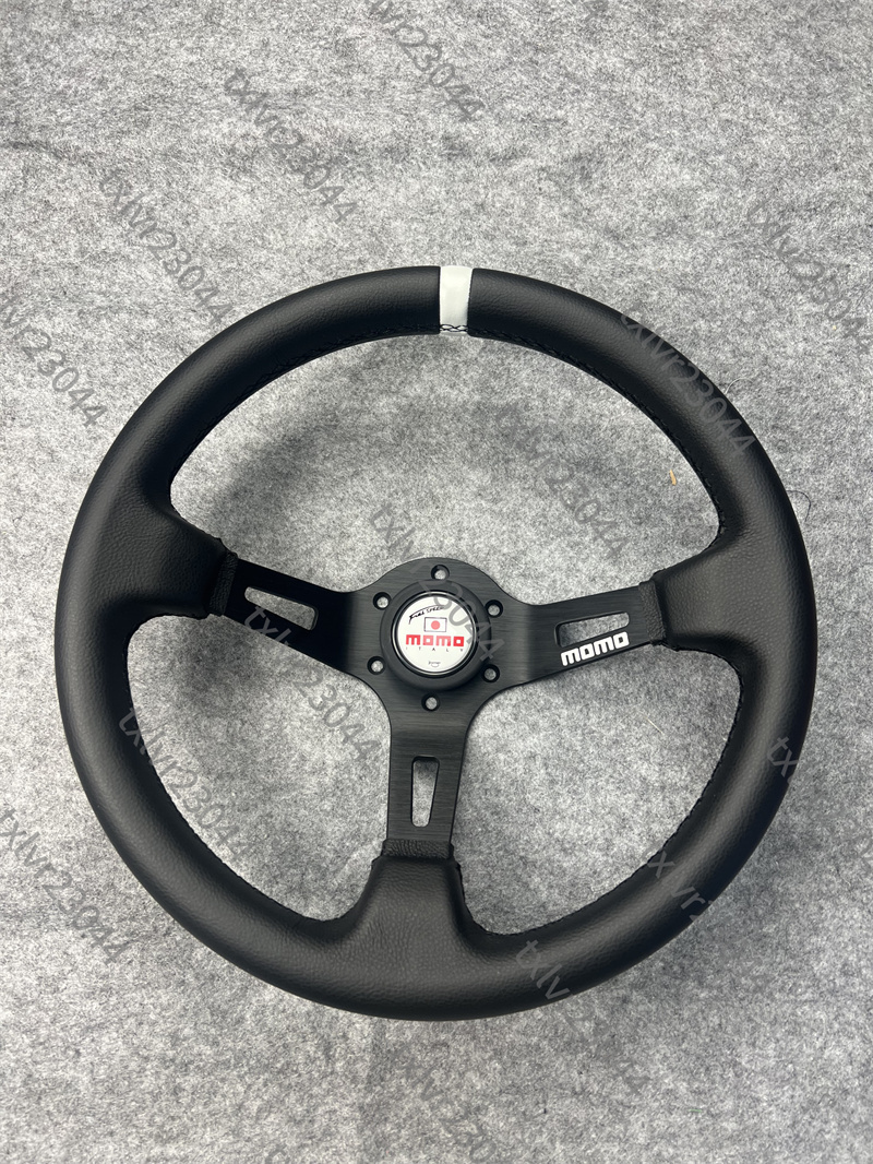 【未使用】MOMO ステアリング white スポーツステアリングホイール 330mm レース ドリフト★023の落札情報詳細 - Yahoo!オークション落札価格検索 オークフリー
