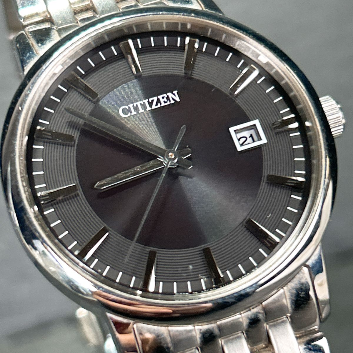 【目立った傷や汚れなし】美品 CITIZEN シチズン ECO-DRIVE エコドライブ BM6770-51G 腕時計 ソーラー アナログ ステンレススチール ブラック文字盤 動作確認済みの ...