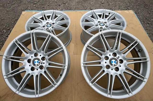 【傷や汚れあり】輸入車 BMW E92 純正 ダブルスポークスタイリング 225 M SPORT 19インチ E90 E91 E92 F30 F31 E85 E46 E36 イタリア製 BBS ...